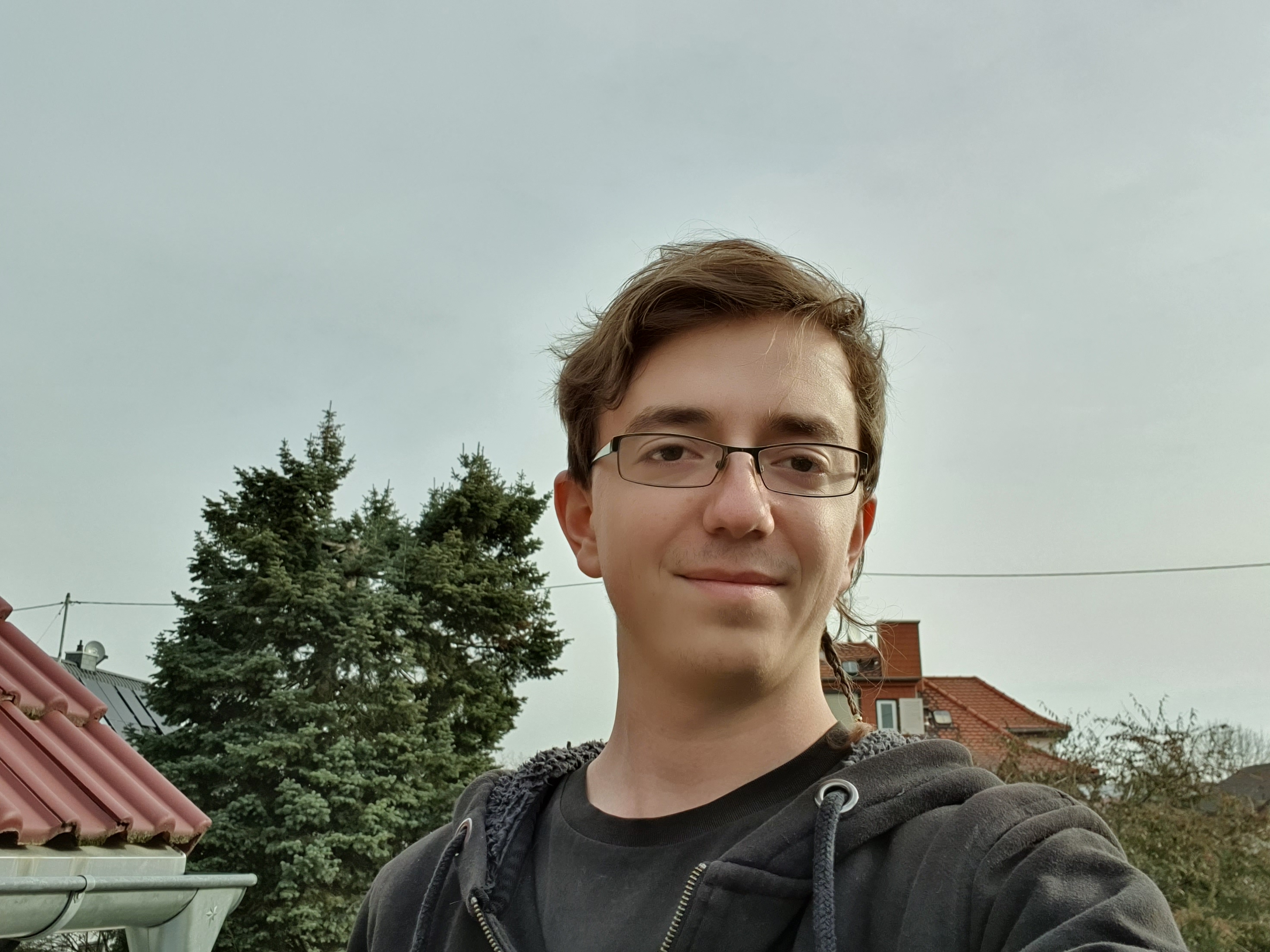 Bezirk Frankfurt: Ein Leih-FSJler fürs Trauerzentrum