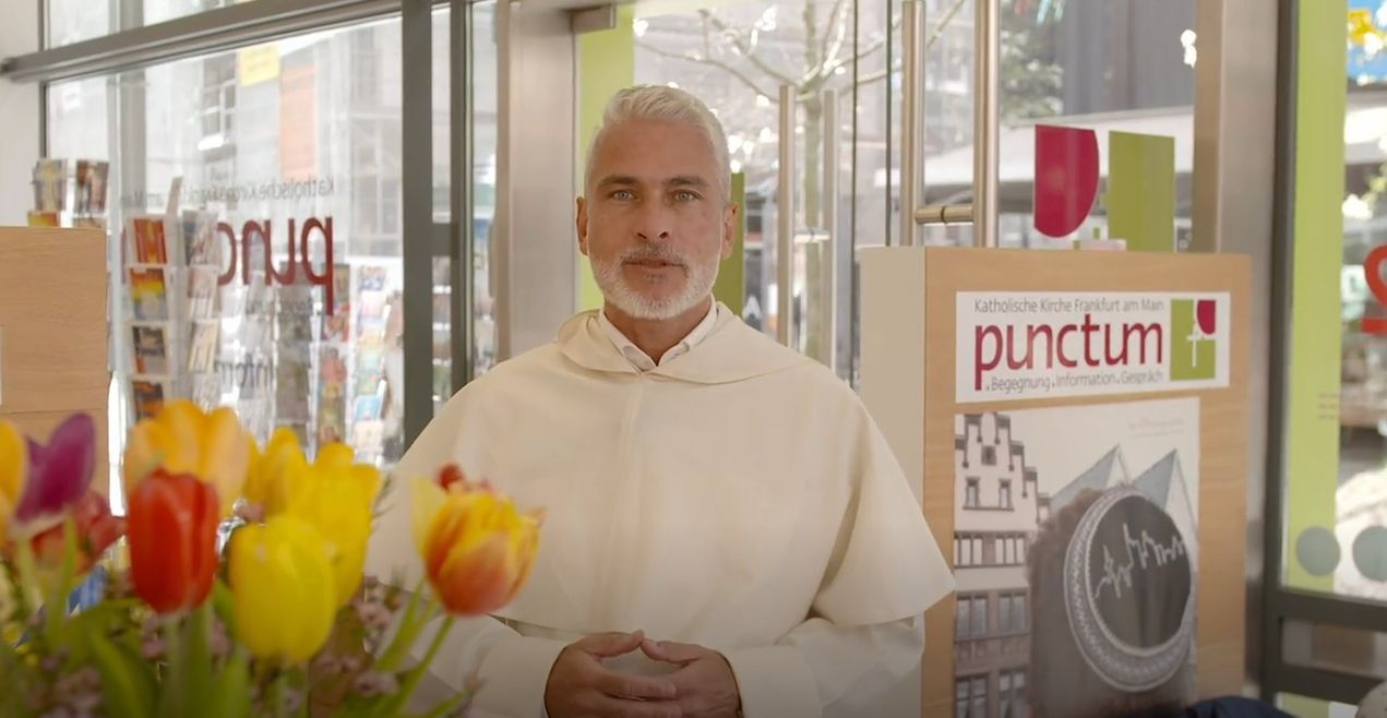 Bezirk Frankfurt: "Ist es nicht wunderbar, dass es das Punctum gibt?"